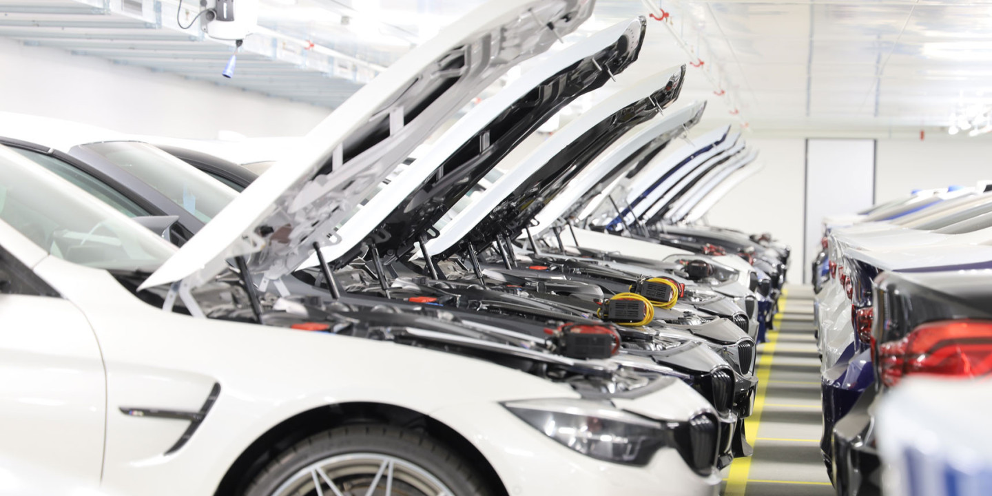 Storage and maintenance of cars in Altishofen